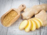 6 Proven Benefits of Dry Ginger Powder | Organic Facts