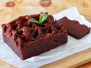 What is Guava Paste: Uses & Recipe | Organic Facts