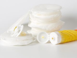 Lanolin Cream: Uses & Side Effects | Organic Facts