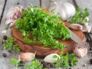 7 Best Parsley Substitutes | Organic Facts
